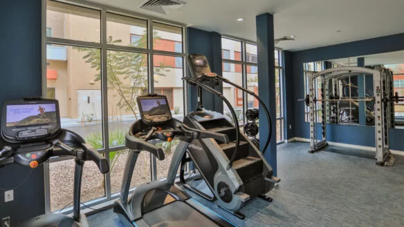 Apartment & Community Photos | Array on Apache